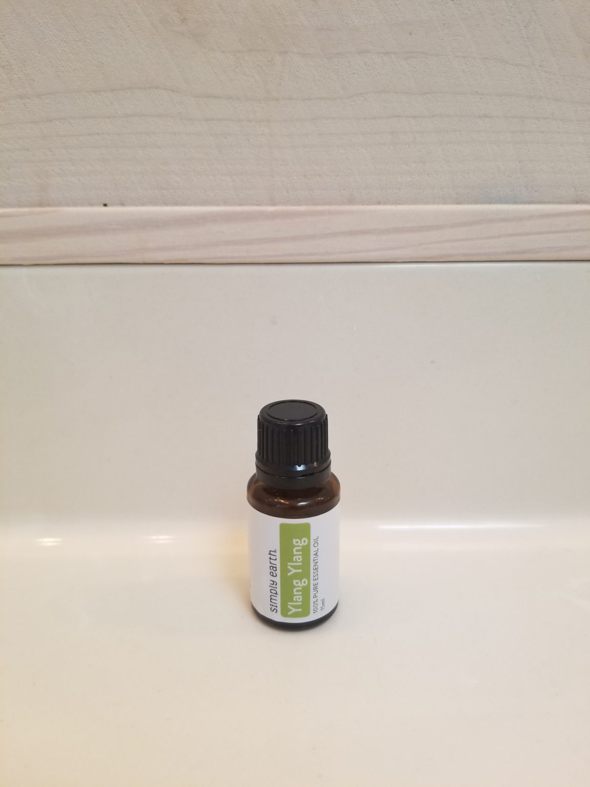 8 of the best essential oils to nurture beautiful skin | Chronicles of ...